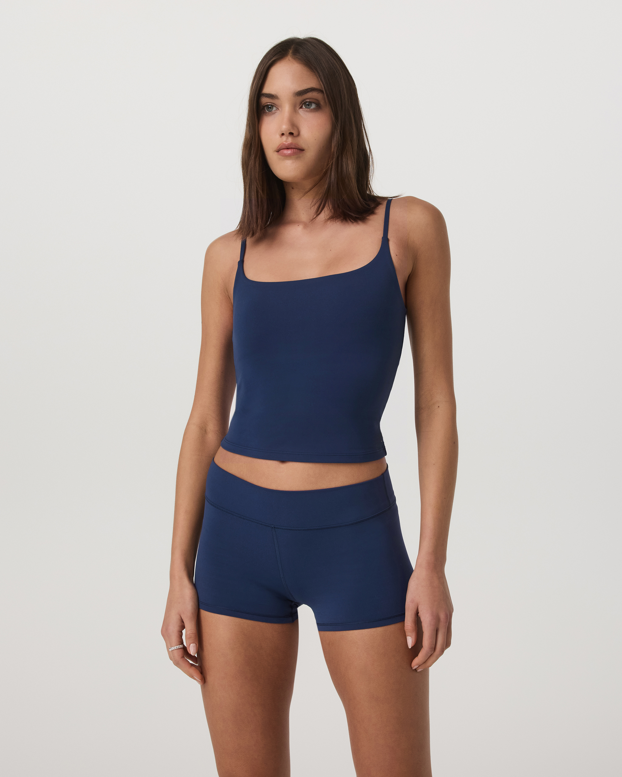 LULULEMON shake it out high-rise running short 2.5"